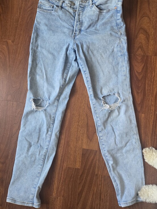 Old Navy | Jeans | Old Navy Light Blue Ripped Skinny Jeans | Poshmark